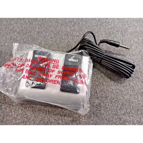 Other | New Behringer Fs112v Footswitch Blue For Guitar Effects ...